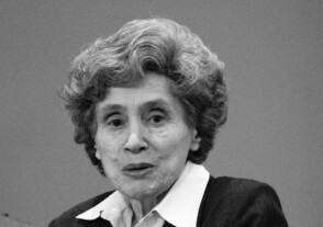 Dr. Ruth L. Kirschstein: Bringing… | College of American Pathologists